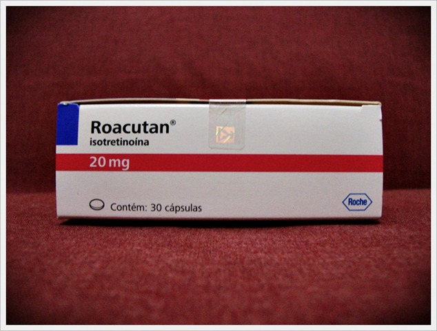 Dia a Dia com Roacutan ®: Roacutan® em Nova Embalagem